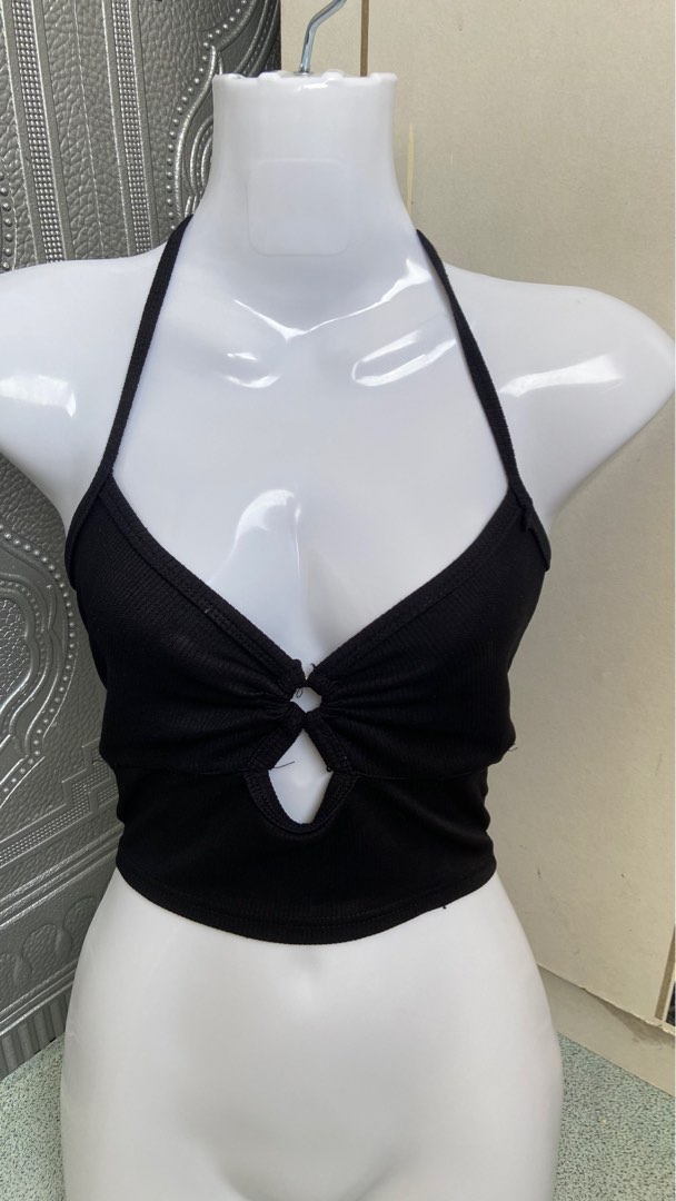 Tanktop sexy halter neck hitam, Fesyen Wanita, Pakaian Wanita, Atasan ...