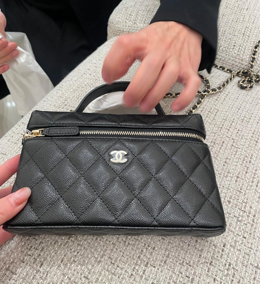 Chanel LP Chanel 25b Chanel hobo, 名牌, 手袋及銀包 - Carousell