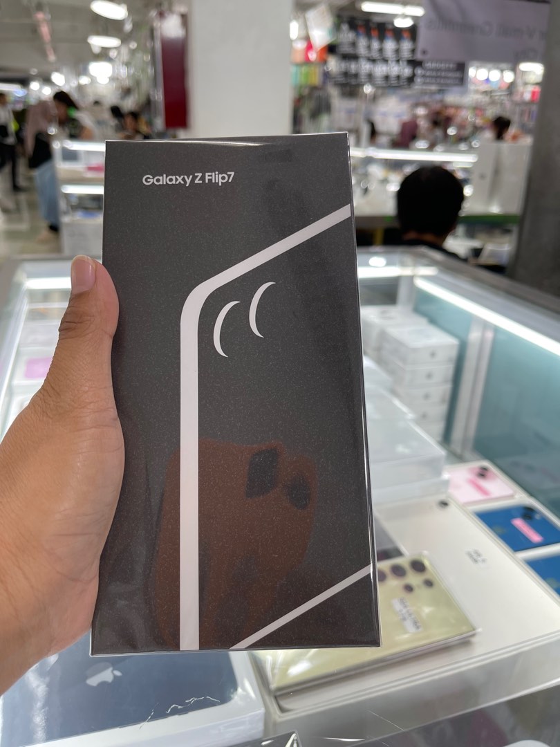 Galaxy Z Flip 7, Mobile Phones & Gadgets, Mobile Phones, Android Phones ...