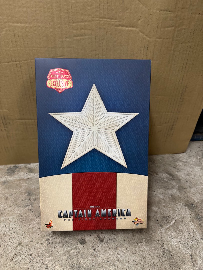 Hot Toys MMS205 美國隊長（Star Spangled Man Captain America）1/6 比例珍藏人偶, 興趣及 ...