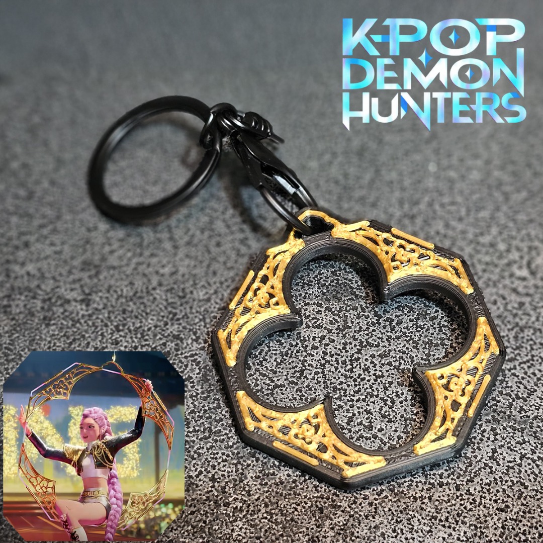 K-Pop Demon Hunters Huntrix Golden Hoop Keychain, Hobbies & Toys ...
