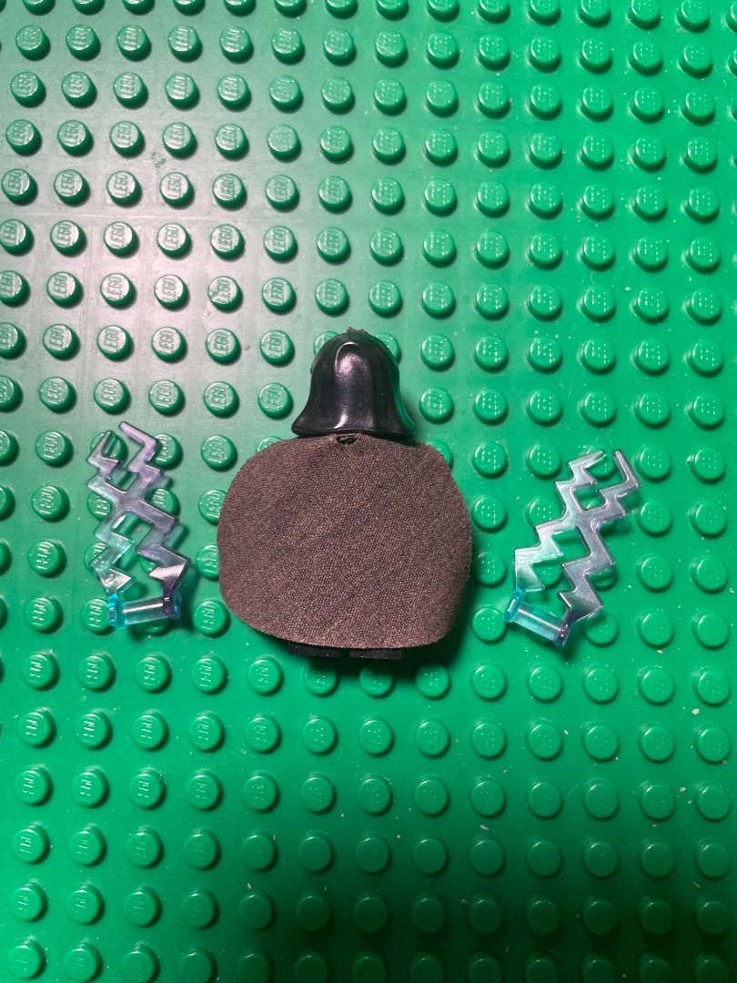 Lego Emperor Palpatine (Dark Bluish Gray Hands) Key Chain (without LEGO ...