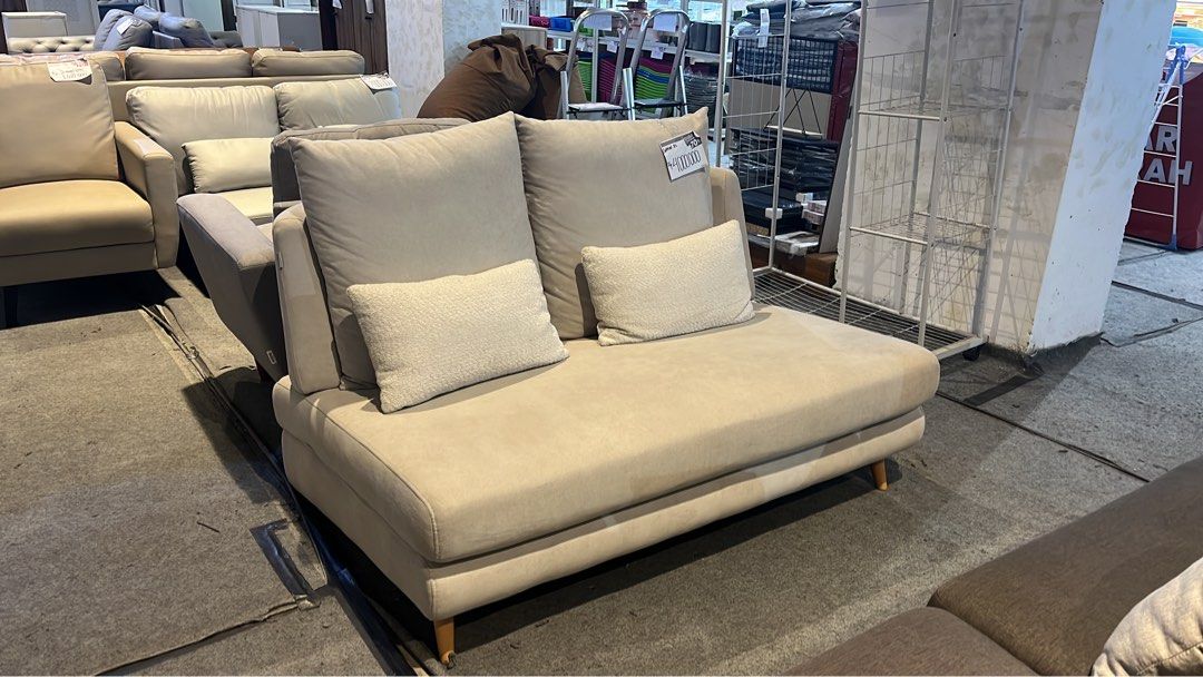 LELANG EX DISPLAY, Perabotan Rumah di Carousell