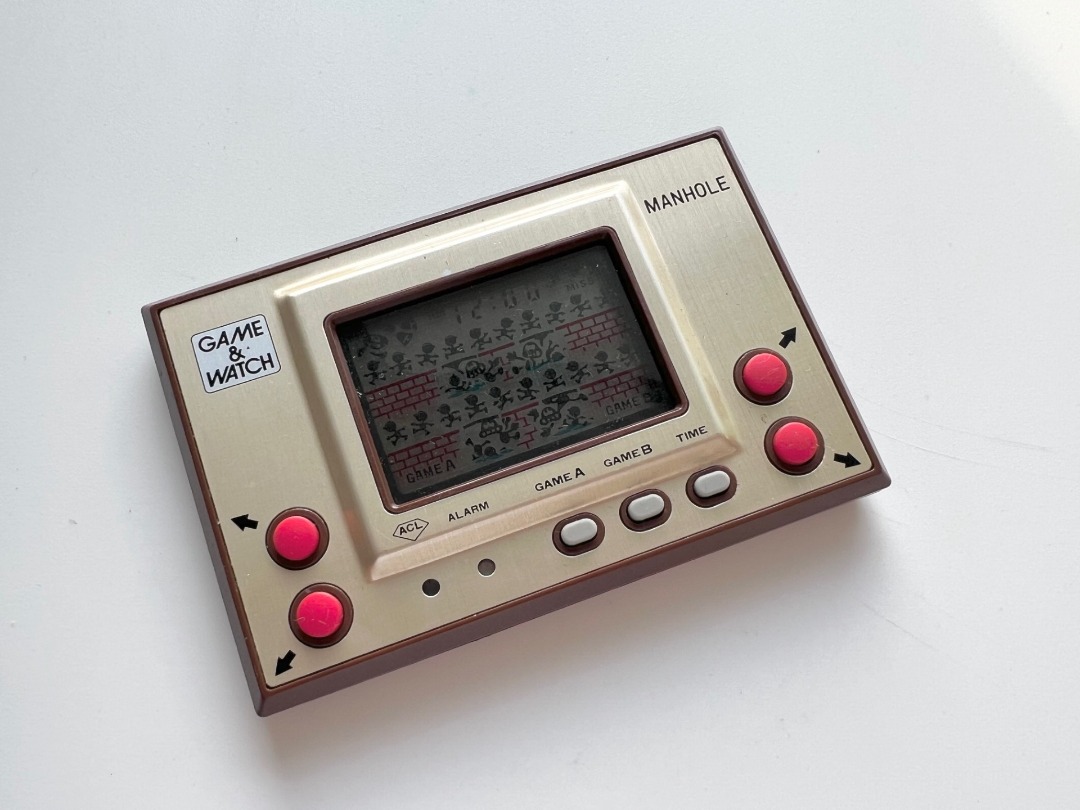 Manhole - Nintendo Game & Watch Gold, Hobbies & Toys, Memorabilia ...