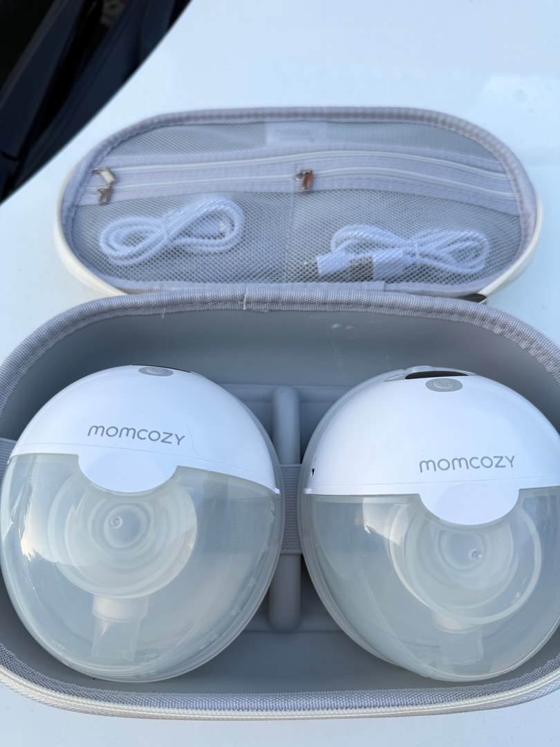 Mom cozy m5, Babies & Kids, Nursing & Feeding, Breastfeeding & Bottle ...