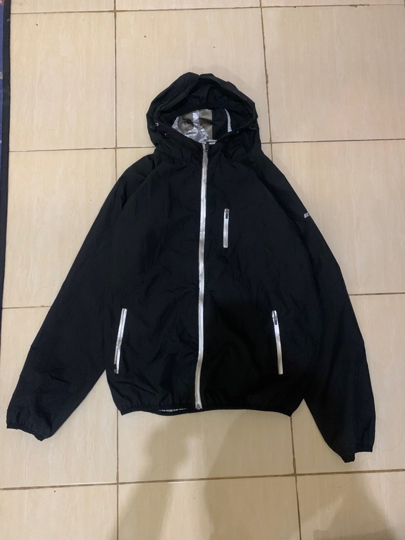 outdoor jacket gorpcore style better than life on Carousell