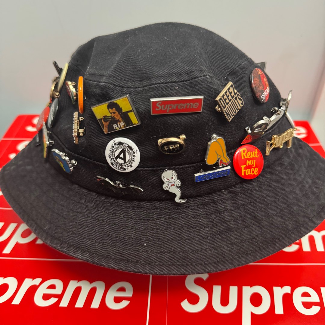 Supreme Pins Crusher (FW23) Black S/M, 名牌, 服裝 - Carousell