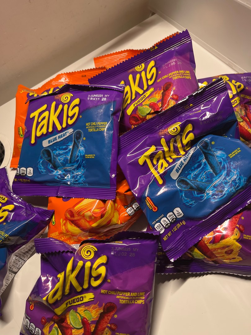 Takis Small Pack - 28.35 Grams (1oz), 嘢食 & 嘢飲, 包裝食物&即食食物 - Carousell