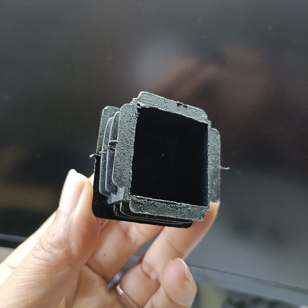 tapak hollow tapak pipa besi 2x2 cm, Perabotan Rumah di Carousell