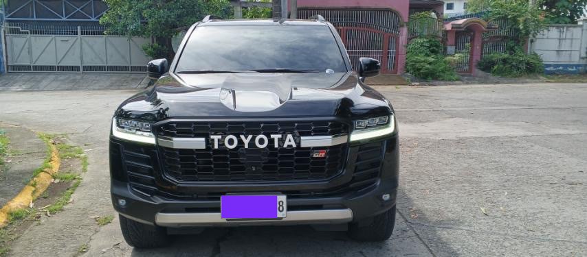 Toyota Land Cruiser LC300 GRS Auto, Cars for Sale, Used Cars on Carousell