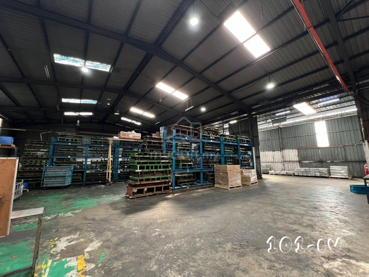 WITH CF !! 200 AMP !! 32,023ft Selat Selatan Factory WareHouse Klang ...