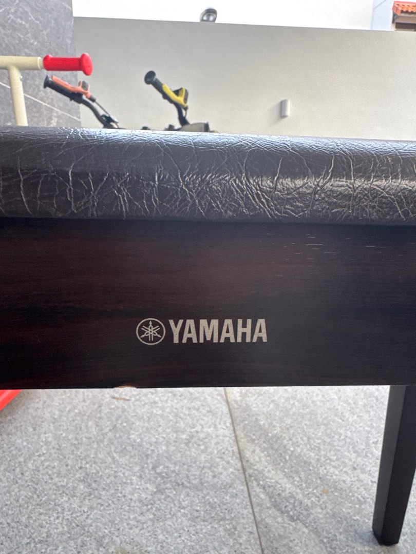 Yamaha Piano Bench, Furniture & Home Living, Furniture, Chairs on Carousell