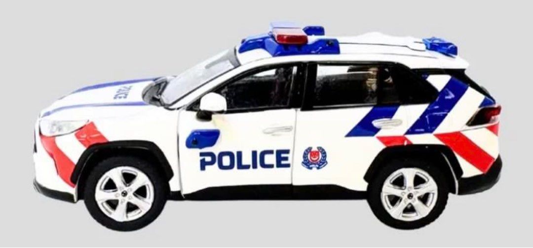 3 x SPF Car & 1 x Van 1/64, Hobbies & Toys, Toys & Games on Carousell