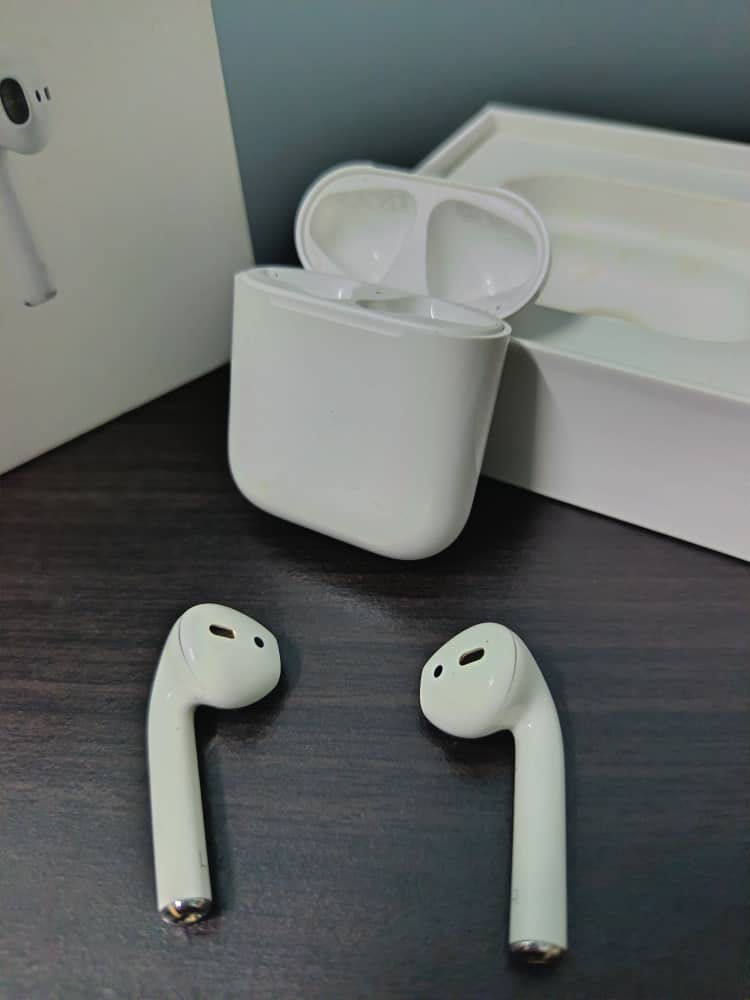 Airpod 1st Gen, Audio, Earphones on Carousell
