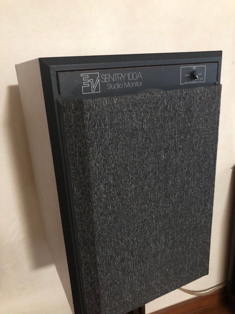 Electro Voice Studio Monitor Sentry 100A, Audio, Soundbars, Speakers ...