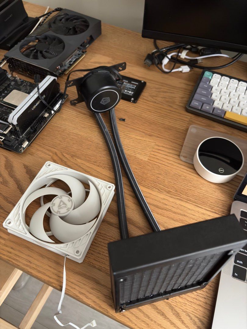 ID COOLING AIO CPU Cooler Radiator and Fans for gaming PC or ITX SFF ...