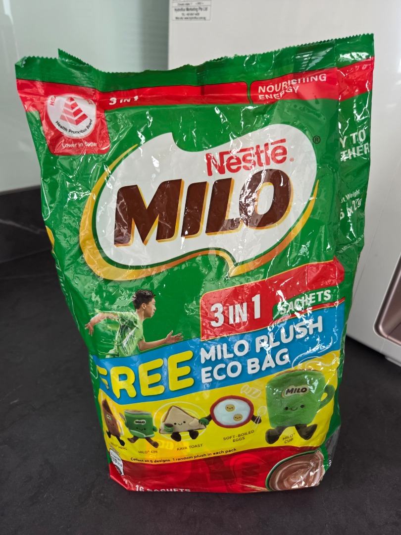 Nestle Milo 3-in-1 Sachets with Free MILO TIN Eco Bag, Food & Drinks ...