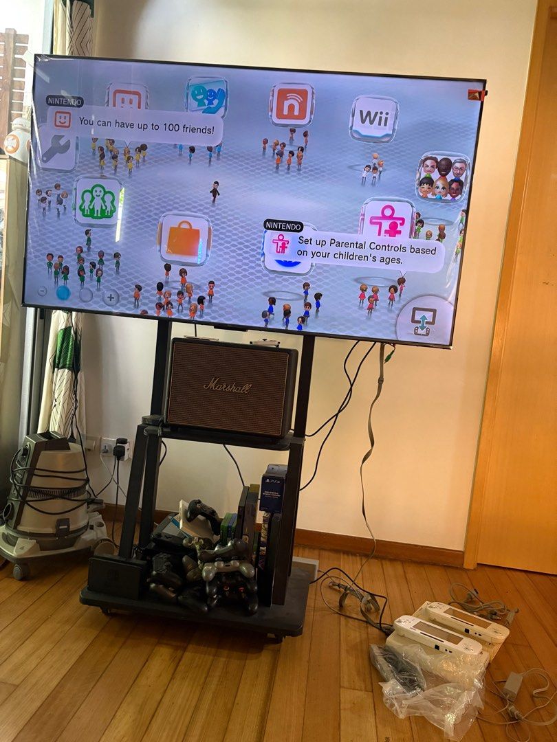 Nintendo Wii U Console - White, Video Gaming, Video Game Consoles ...