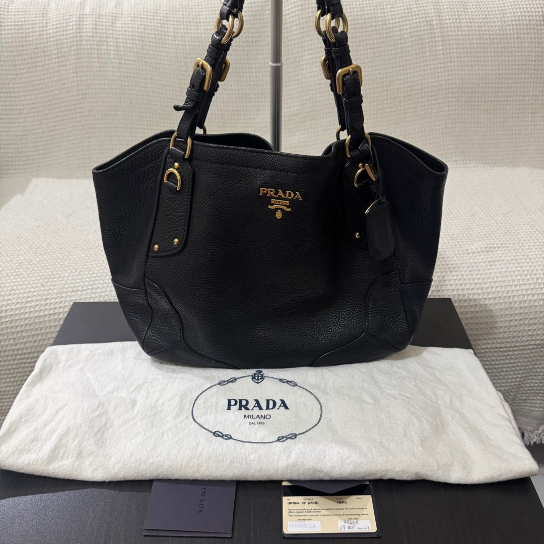 Prada Vitello Daino Tote Bag, Luxury, Bags & Wallets on Carousell