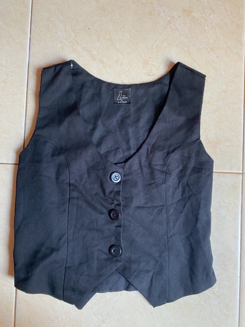 Vest Rompi Hitam Kerja, Fesyen Wanita, Pakaian Wanita, Baju Luaran di ...