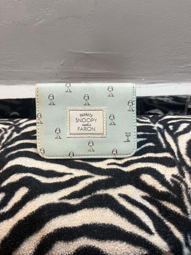 vintage peanuts snoopy meets faron card holder wallet, Hobbies & Toys ...