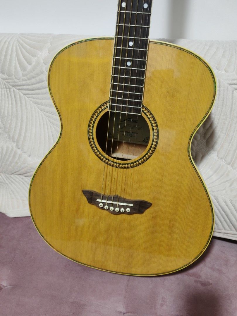 Acoustic guitar made in korea, Hobbies & Toys, Music & Media, Musical ...