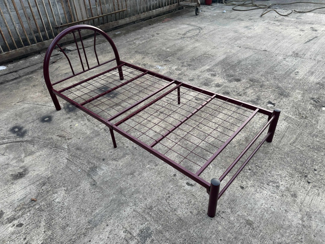 Besi Lipat Foldable Steel Katil Single Bed Frame, Furniture & Home ...
