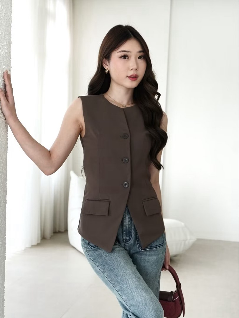 Connor Top (Vest) - Beige Studio, Fesyen Wanita, Pakaian Wanita, Atasan ...