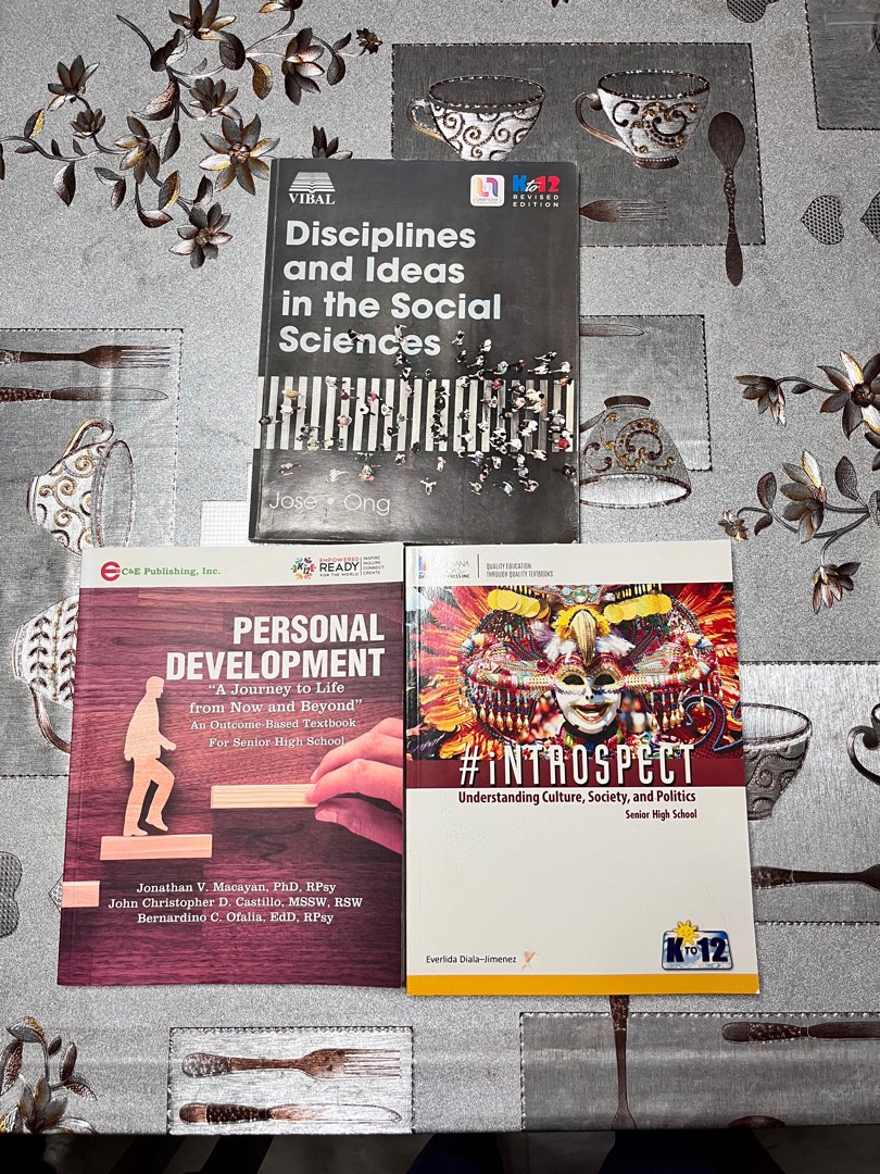 Grade 11 - HUMSS Textbooks - SET, Hobbies & Toys, Books & Magazines ...