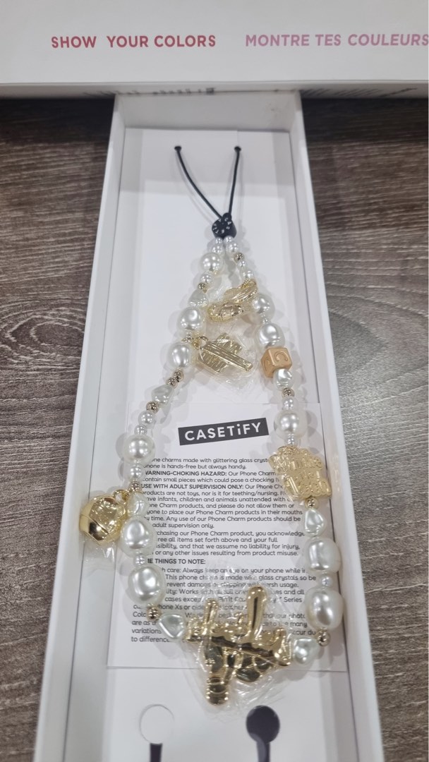 Phone Charm Casetify, Telepon Seluler & Tablet, Aksesoris Tablet ...