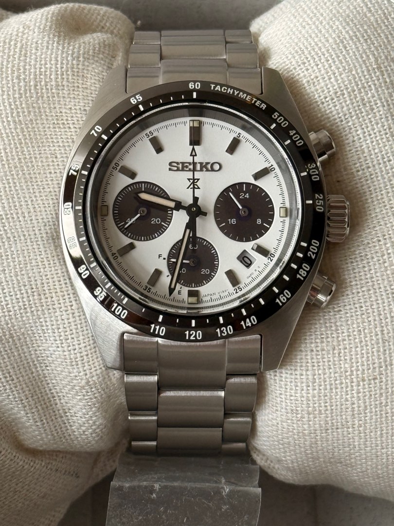 Seiko Prospex Speedtimer Panda SBDL085 JDM, Men's Fashion, Watches ...