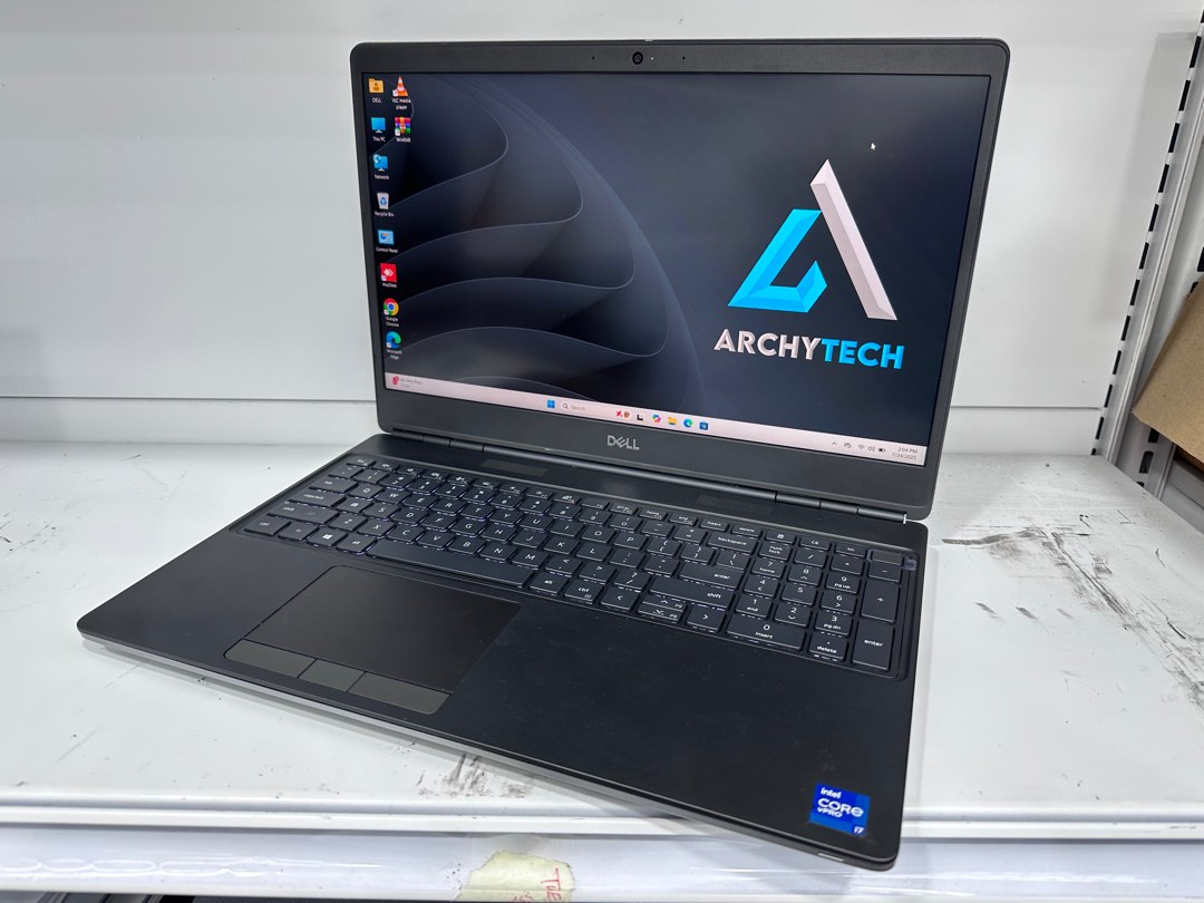 Dell Precision 7560 Workstation Laptop i7 11th Gen 16GB RAM 1TB SSD ...