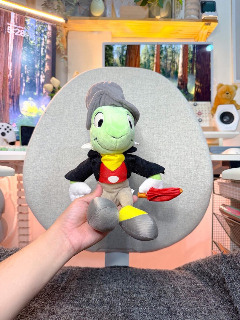 [DISNEY] Jiminy Cricket, Hobbies & Toys, Toys & Games on Carousell