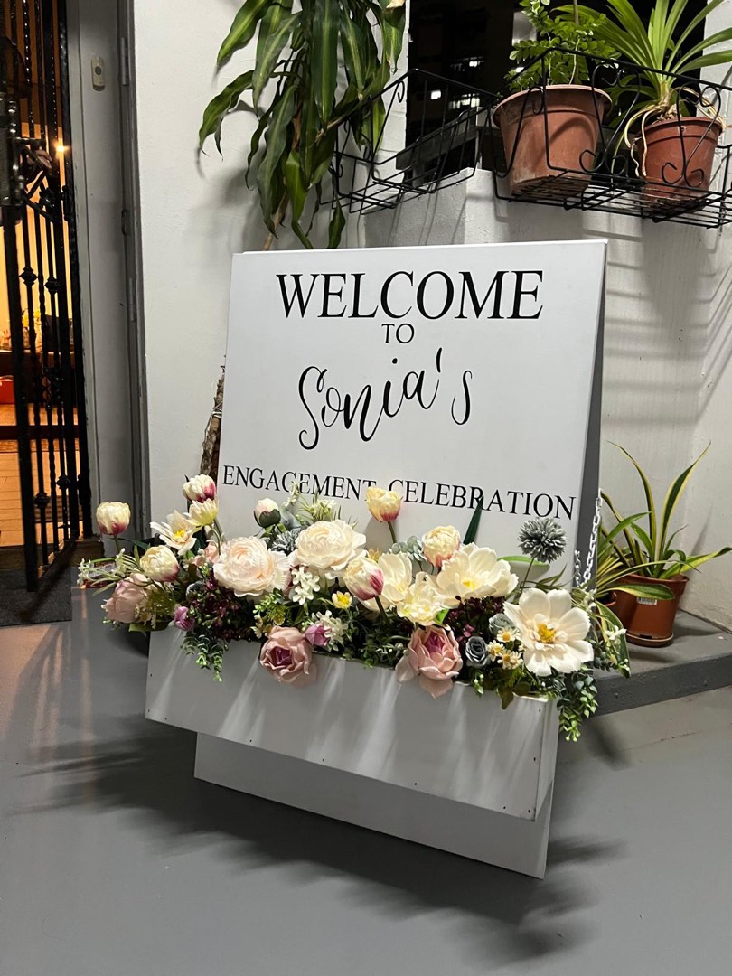 Flower Sign Board, Everything Else on Carousell