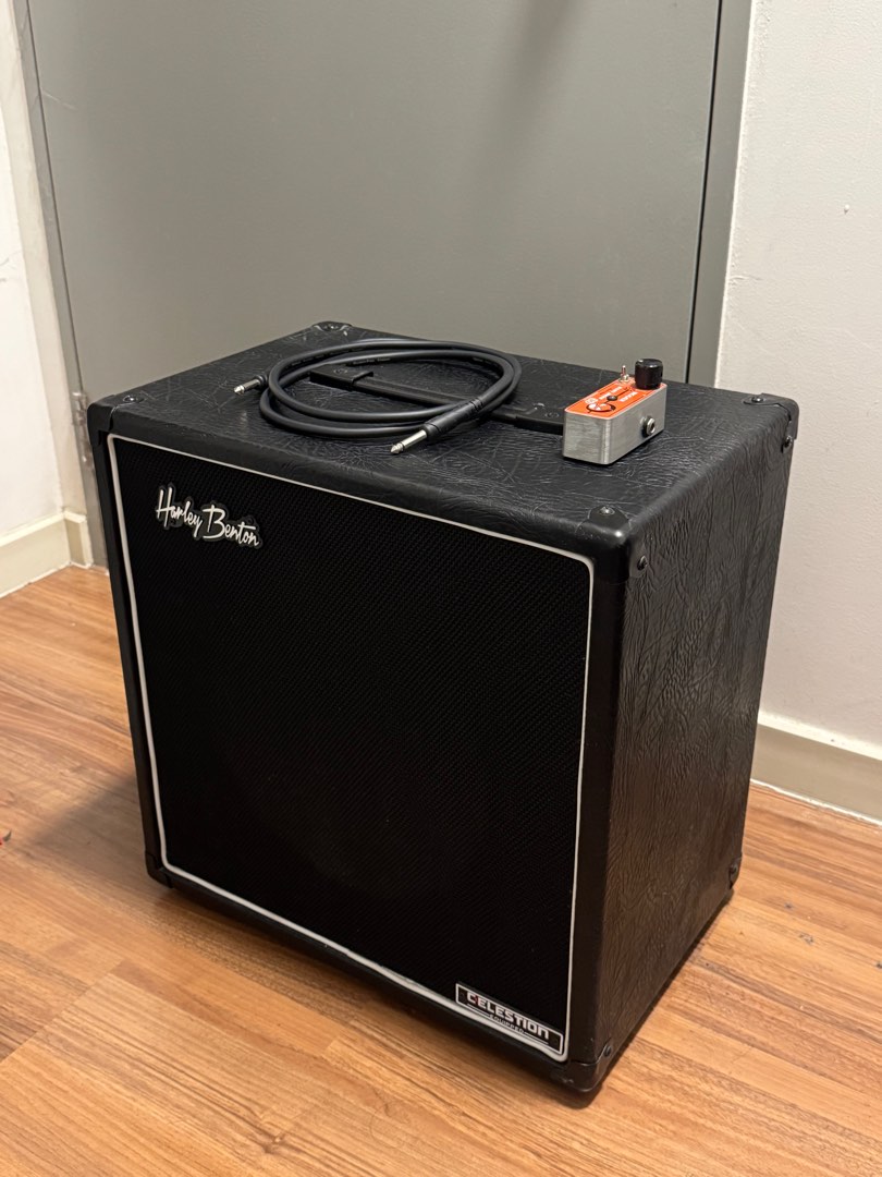 Harley Benton G112 Vintage guitar cabinet + Mooer Baby Bomb power amp ...