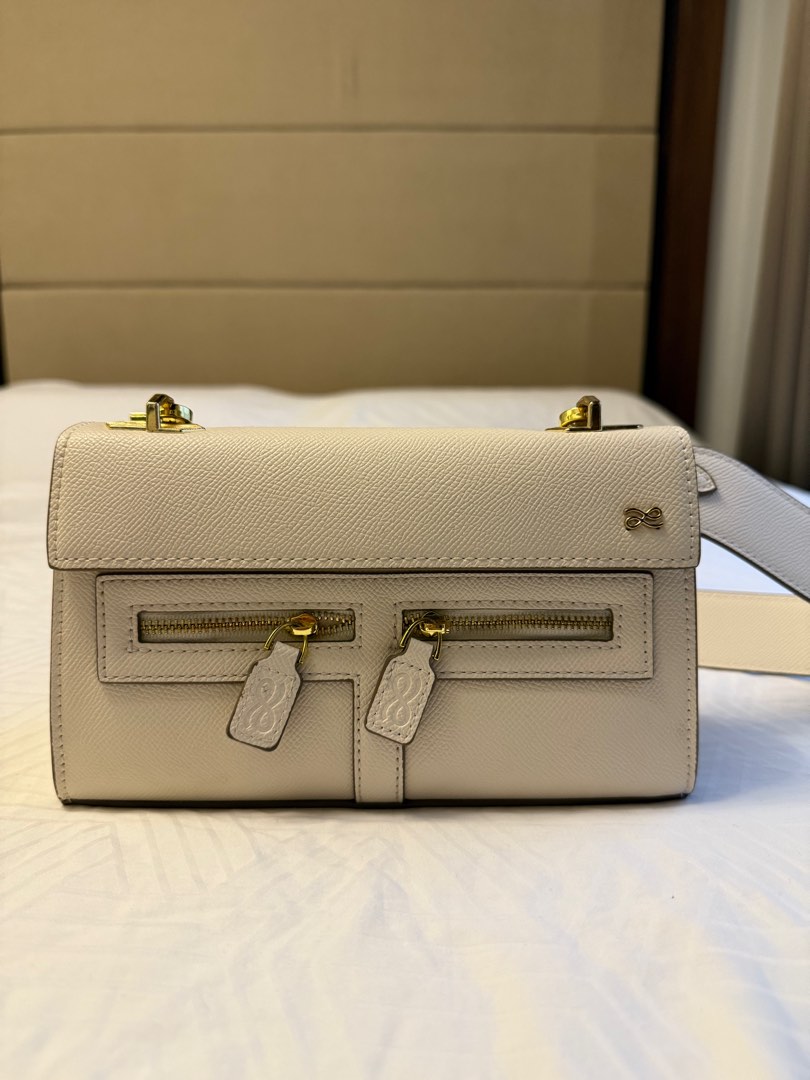 HOLB HARMONY BAG, Women's Fashion, Bags & Wallets, Clutches on Carousell