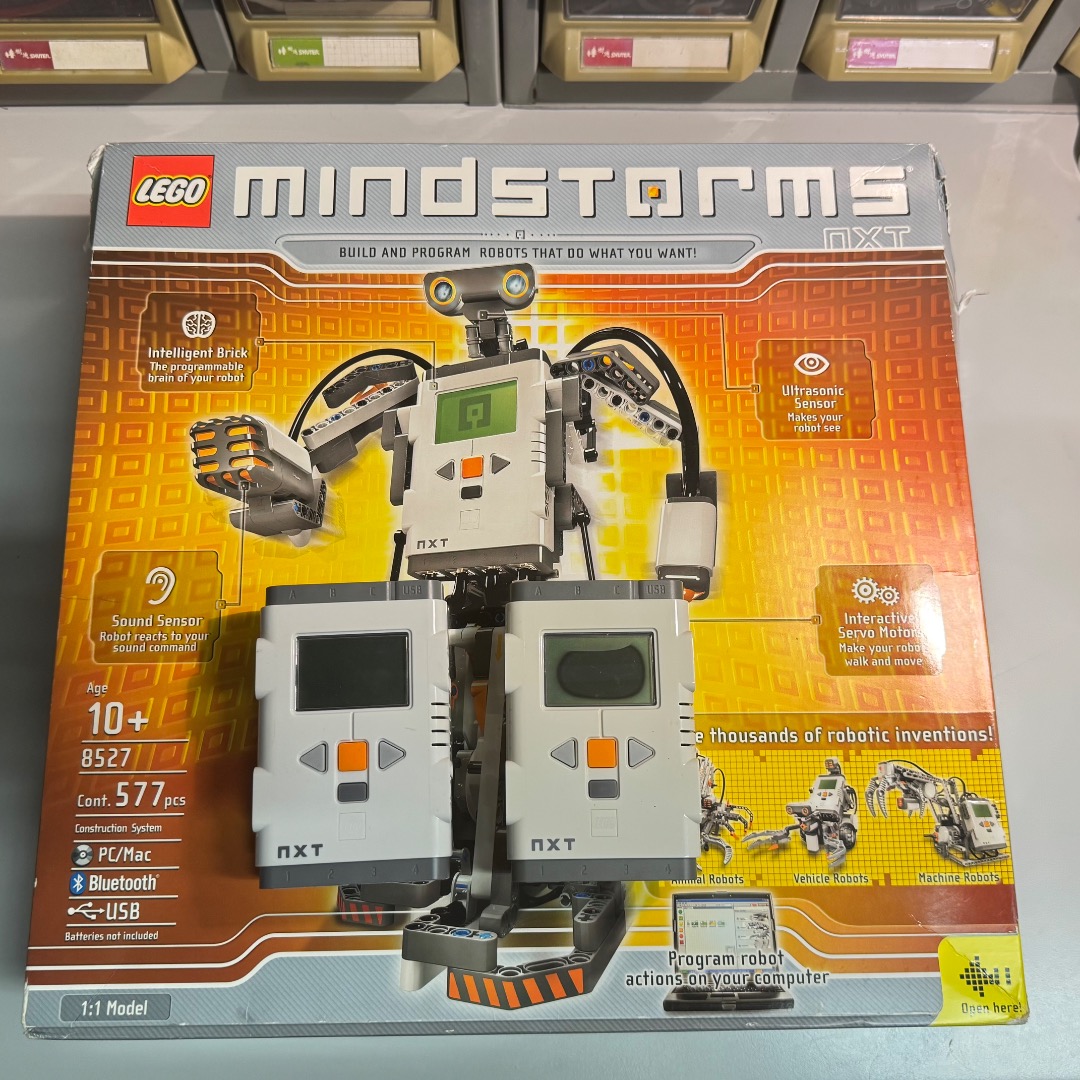 Lego NXT 8527 x2 set Technic EV3, 興趣及遊戲, 玩具 & 遊戲類 - Carousell