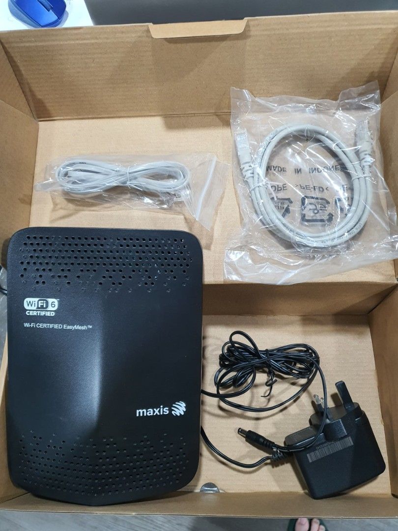 Maxis ROUTER (WiFi 6) set, with cables, Computers & Tech, Office ...