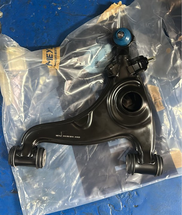 Mercedes-Benz W124 Lower Control Arm, Car Accessories, Accessories on ...