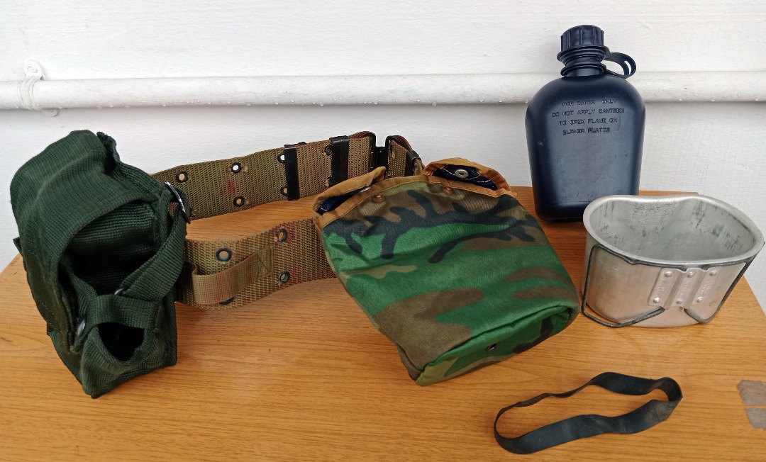 SAF army vintage items, Hobbies & Toys, Memorabilia & Collectibles ...