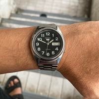 Seiko 5 Numeric Black Dial, Antik, Lainnya di Carousell