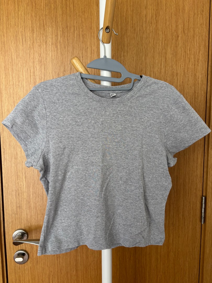 Uniqlo mini short sleeve t, Women's Fashion, Tops, Other Tops on Carousell