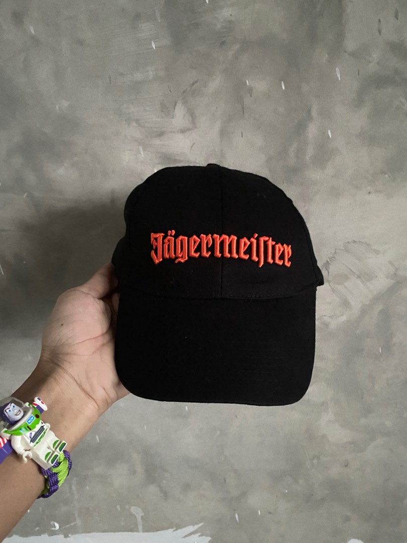 VTG y2k jagermeister black cap, Fesyen Pria, Aksesoris, Topi di Carousell