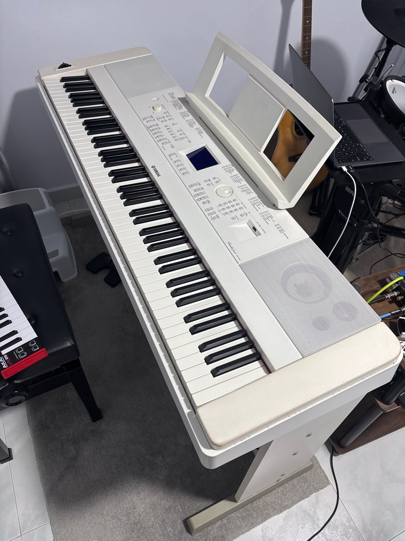 Yamaha DGX 660, Hobbies & Toys, Musical Instruments on Carousell