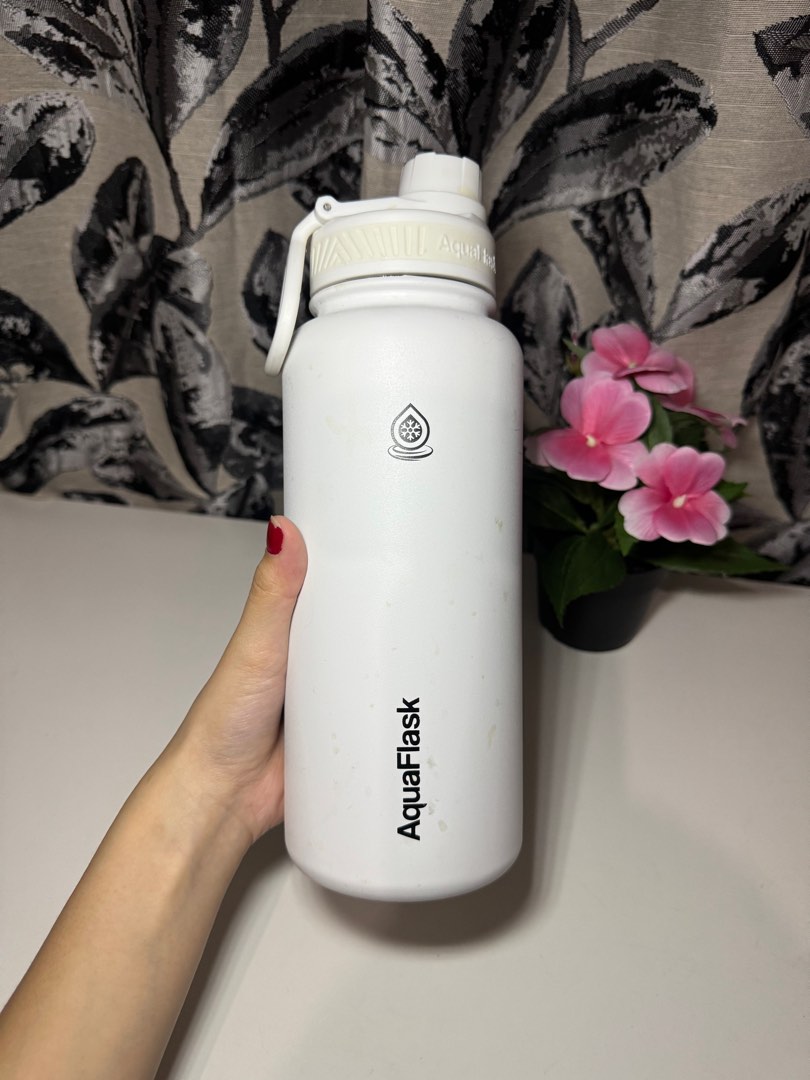 AquaFlask 32oz (946ml), Furniture & Home Living, Kitchenware & Tableware, Water Bottles ...