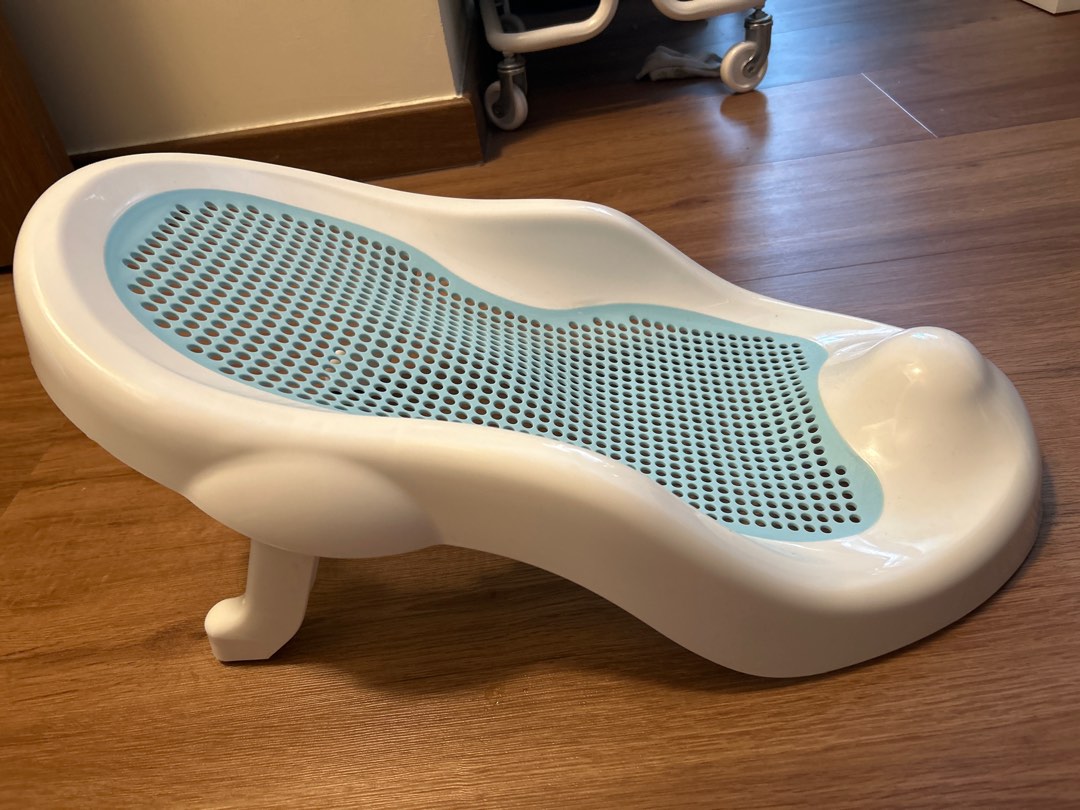 Baby Bath Support - White and Blue, Babies & Kids, Bathing & Changing ...