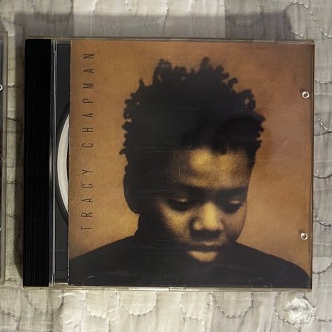 CD- TRACY CHAPMAN, Hobbies & Toys, Music & Media, CDs & DVDs on Carousell