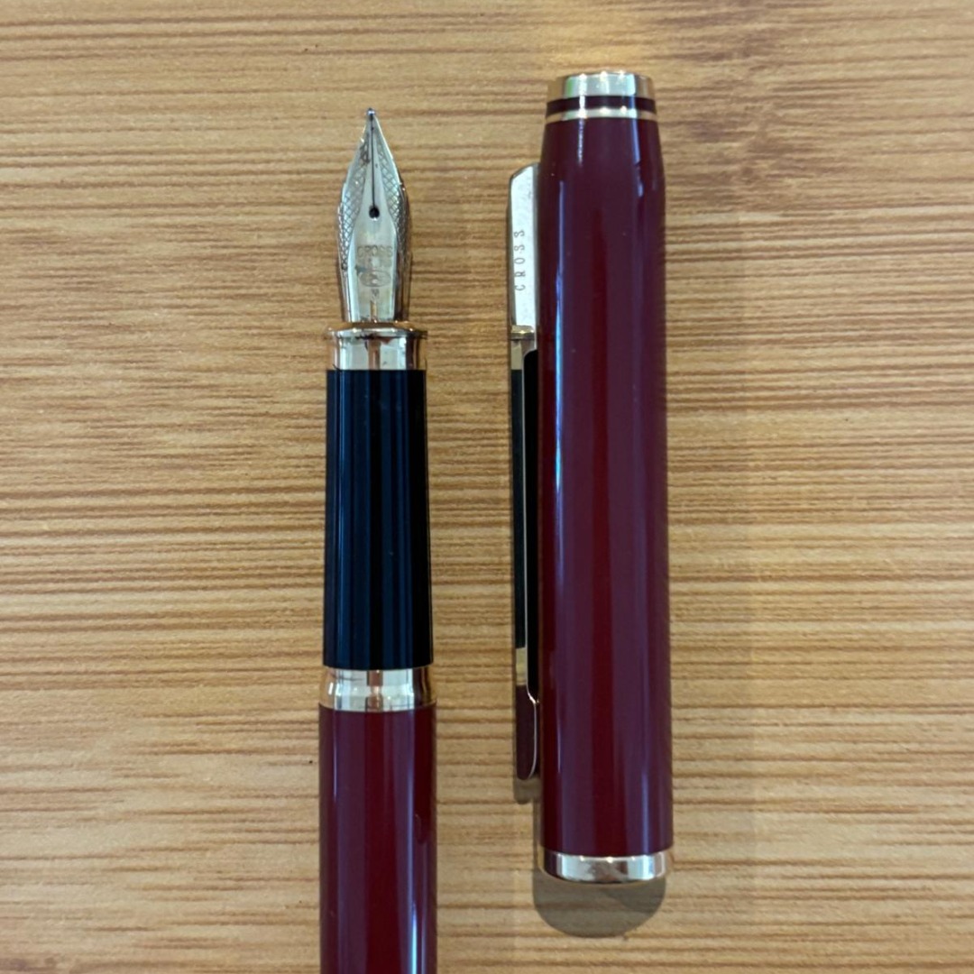 Cross Signature Red & Gold Fountain Pen (18K M Nib), Hobbies & Toys ...