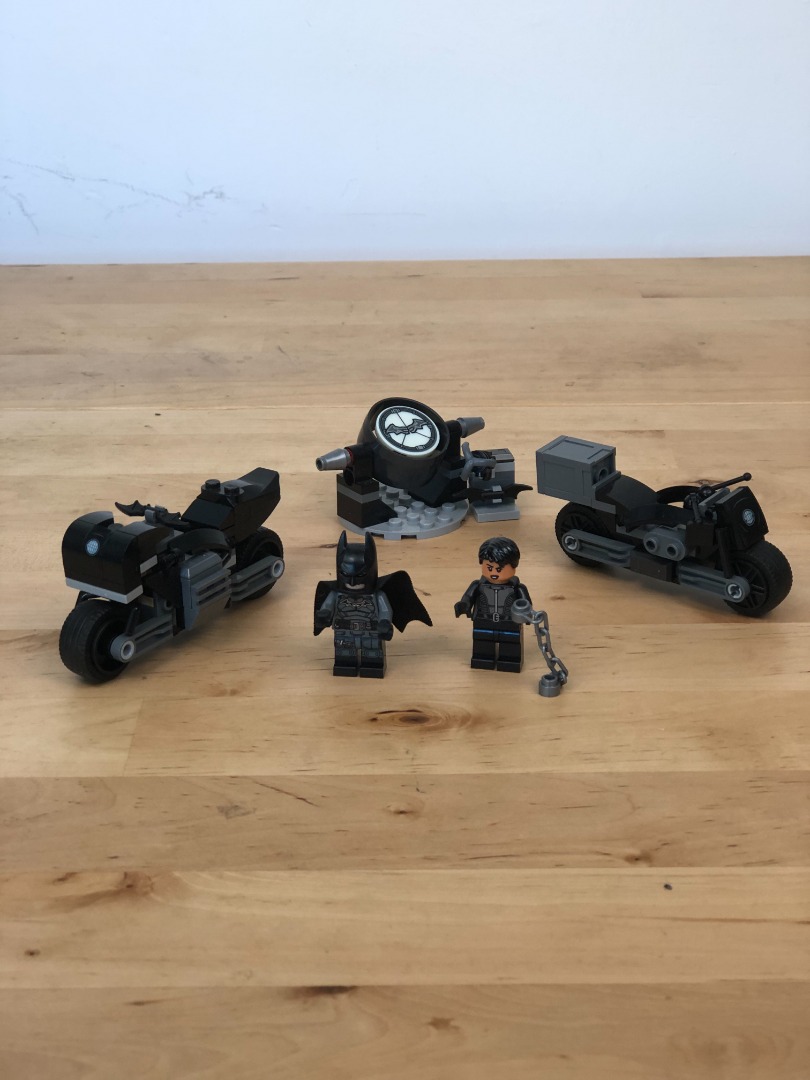 LEGO 76179 Batman & Selina Kyle Motorcycle Pursuit, 興趣及遊戲, 玩具 & 遊戲類 ...