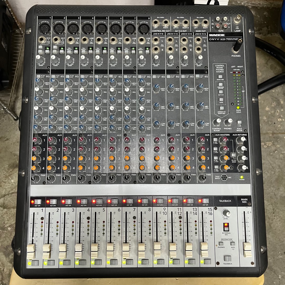 Mackie Onyx 1620 16-channel Premium Analog Mixer, Audio, Other Audio ...